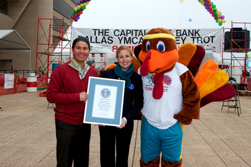 Thanksgiving run in Dallas sees new record set for largest gathering of ...