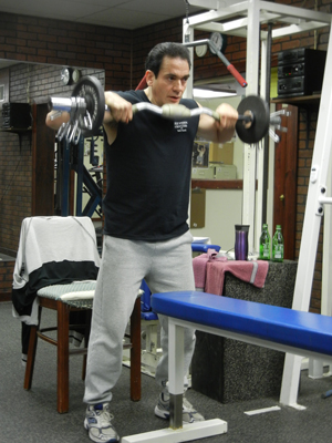 Strongman Bob Natoli notches up yet another world record | Guinness ...