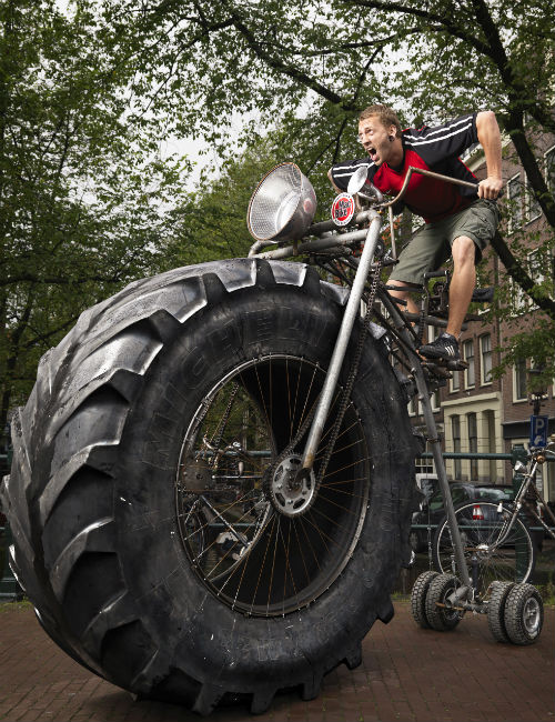 Record Holder Q+A: Wouter van den Bosch, heaviest rideable bike | Guinness World Records
