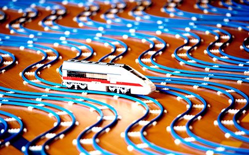 Video: Take a ride on the world’s longest plastic toy train track made ...