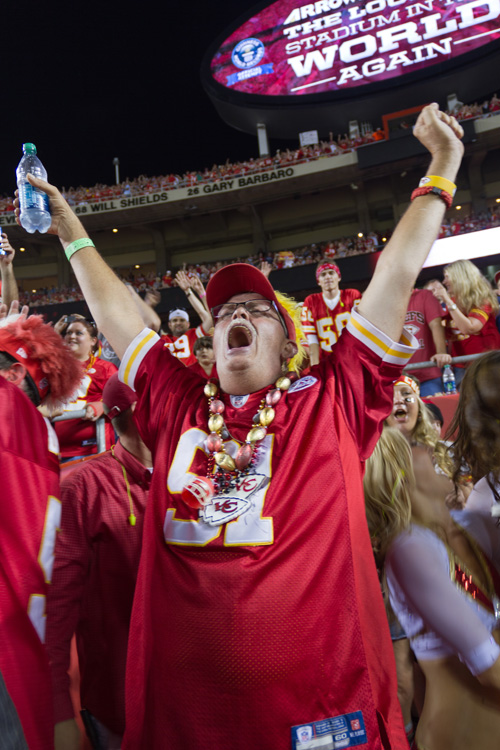 Kansas City Chiefs fans reclaim record for loudest crowd roar at sports ...