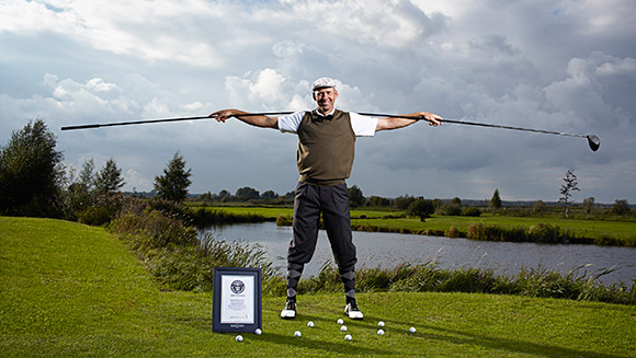 Video: Watch the world’s longest usable golf club in action! | Guinness ...