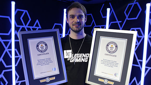 Video: Watch YouTube star Ali-A take on double Minecraft challenge ...