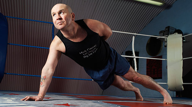 Watch ‘World’s Fittest Man’ Paddy Doyle reclaim record for longest ...