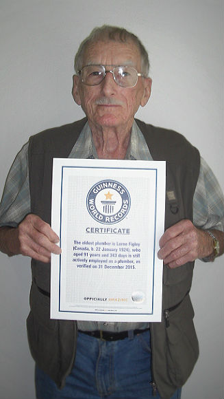 Canadian sets world’s oldest plumber record at the age of 92 | Guinness ...