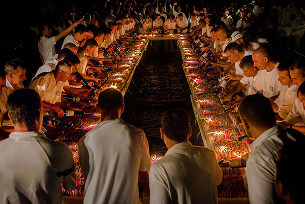 Video: Record blasted as 72,585 candles burn on one birthday cake ...