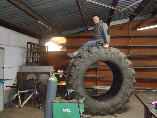Video: Man rides his 860 kg record-breaking monster bicycle down ...