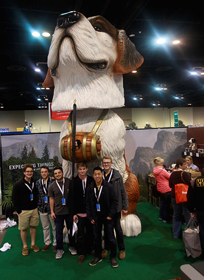 Largest bobblehead created for shareholders show in the US | Guinness ...