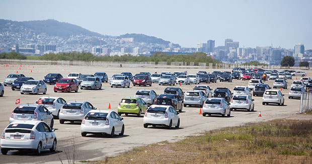 Toyota breaks hybrid car parade record to celebrate launch of new Prius ...