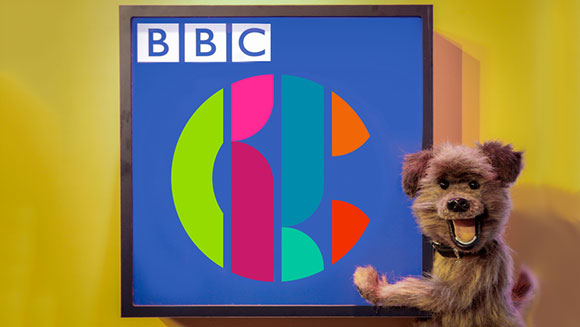 CBBC aiming for huge text mosaic world record at Awesome Authors event ...