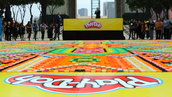 Play-Doh Mexico creates record-breaking tub mosaic for 60th anniversary ...