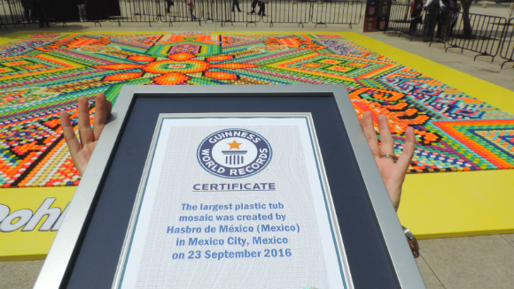 Play-Doh Mexico creates record-breaking tub mosaic for 60th anniversary ...