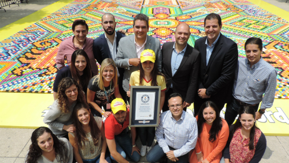 Play-Doh Mexico creates record-breaking tub mosaic for 60th anniversary ...