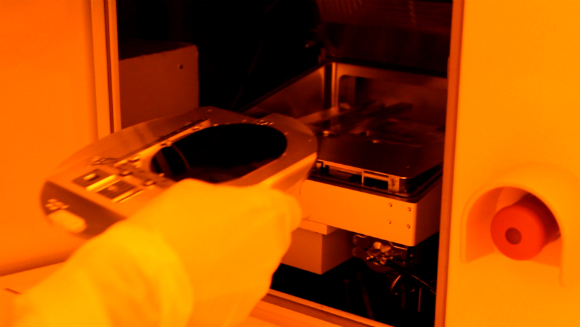 Canadian engineers create world's smallest flag | Guinness World Records