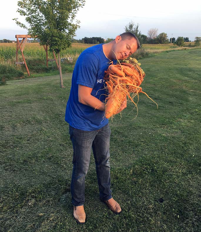How to grow the world’s heaviest carrot | Guinness World Records
