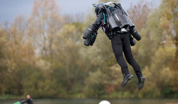 Q&A with real life Iron Man Richard Browning as he discusses his jet ...