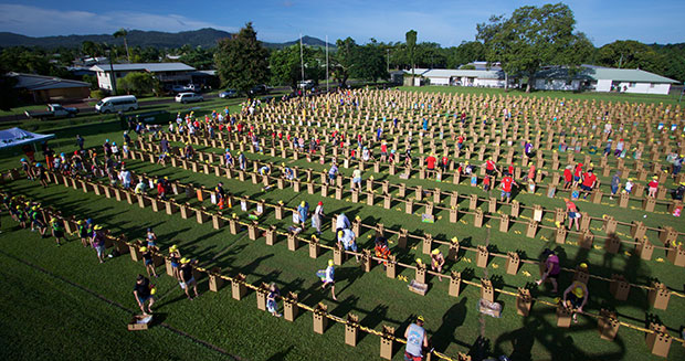Residents of Innisfail, Australia break world record with 8km-long ...