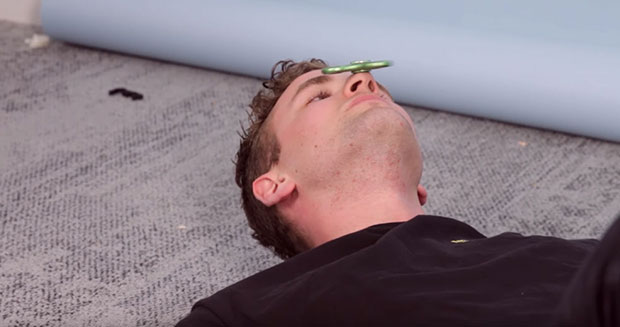 Video: Watch BuzzFeed staff take on fidget spinner world record ...