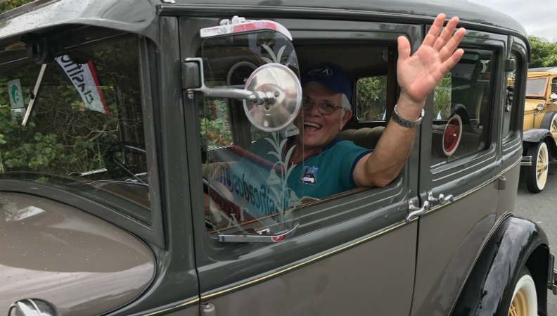 Puerto Rico rolls out a new record with the Largest parade of classic ...