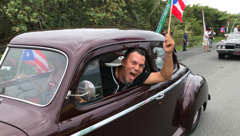 Puerto Rico rolls out a new record with the Largest parade of classic ...
