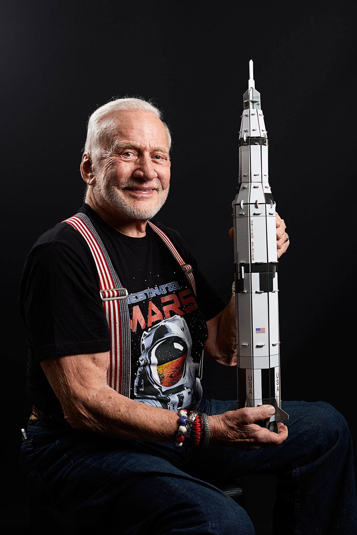 On This Day in 1969: Neil Armstrong and Buzz Aldrin become the first ...