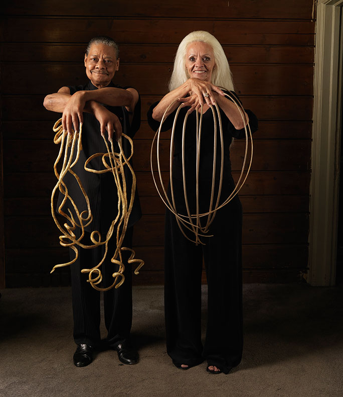 Video: How to grow the world’s longest fingernails - Ayanna Williams ...