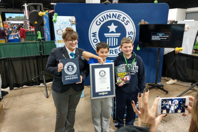Kids send Minecraft records tumbling at Philadelphia Minefaire ...
