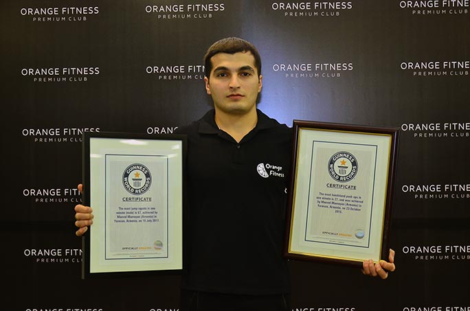 Video: Armenian achieves record for most handstand push ups in one ...