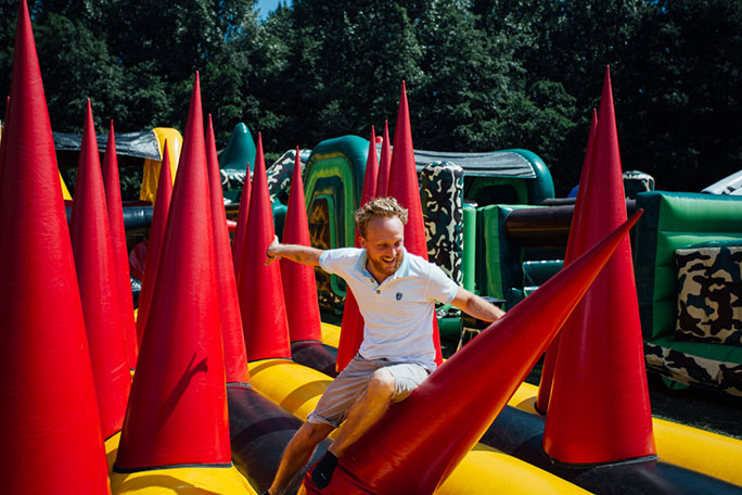 Video: Try out the world's longest inflatable obstacle course ...
