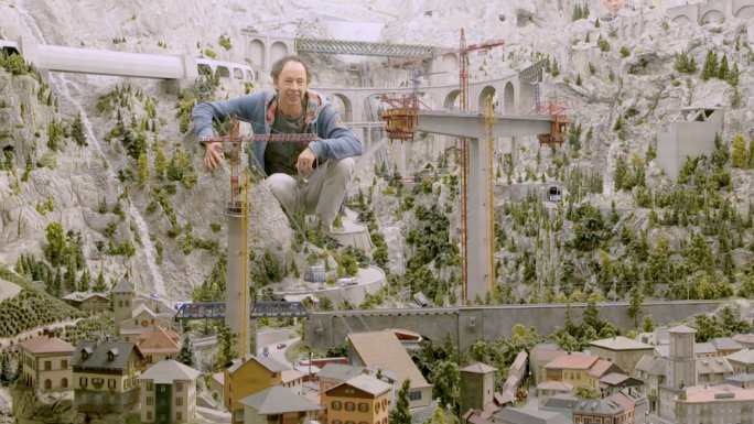 Video: The world's largest train set spans eight countries and could ...