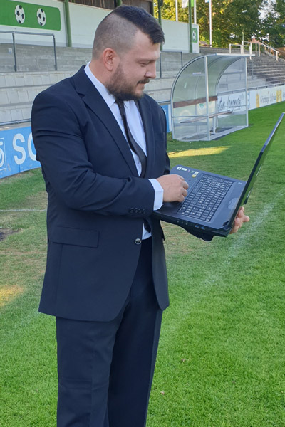 Soccer fan plays longest ever Football Manager game at 333 seasons with ...