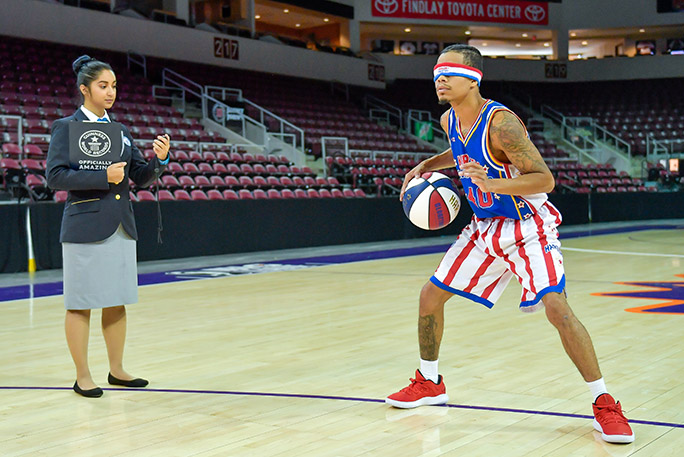 Harlem Globetrotters set 6 records with long-distance basketball shots ...