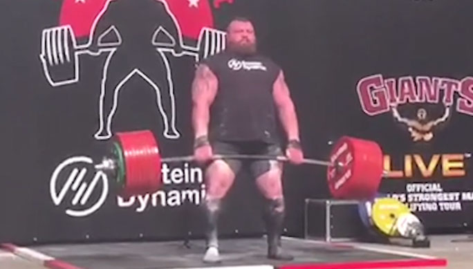 Disabled strongman and Invictus Games star picks up 505 kg to set ...