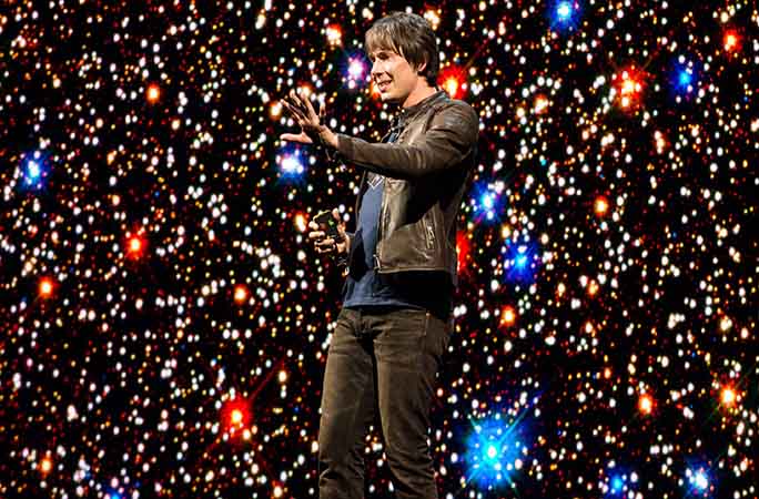 Brian Cox smashes live science show record with his tour Universal ...