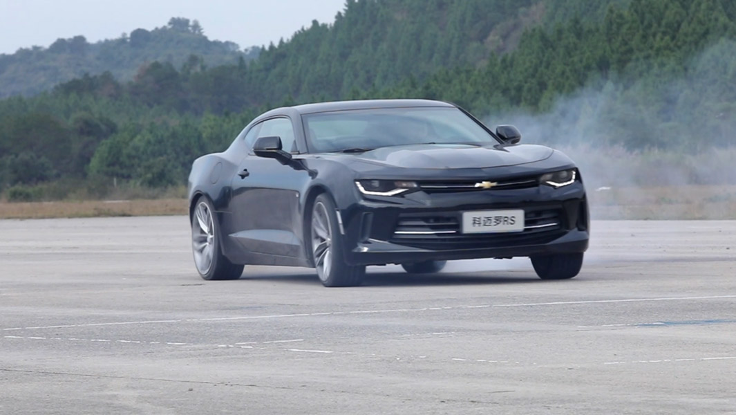 Racing driver weaves his way to slalom record on airport runway ...