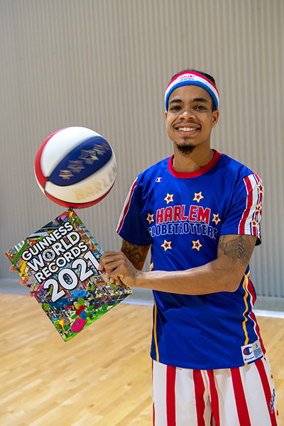 Harlem Globetrotters net new records for GWR Day 2020 | Guinness World ...