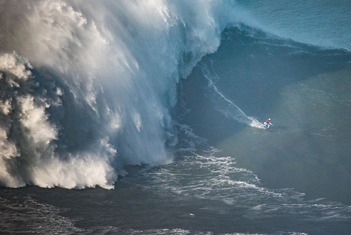Brazilian surfer Maya Gabeira breaks largest wave surfed record ...