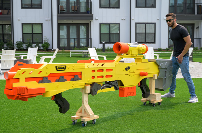 Massive Nerf gun that shoots 50mph darts breaks record | Guinness World ...
