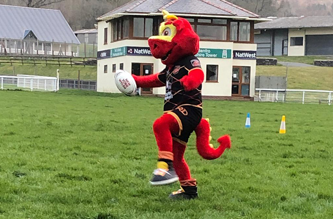 St. David's Day: Incredible Welsh record-breakers! | Guinness World Records