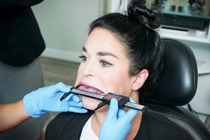 Meet the woman whose record-breaking mouth gape went viral on TikTok ...