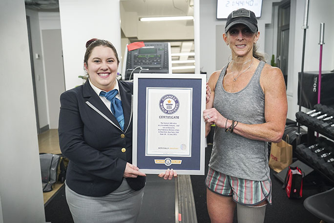 American mom breaks 100-mile treadmill record in less than a day ...