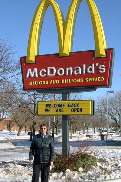 “Big Mac” lover Donald Gorske has officially consumed his 32,000th ...