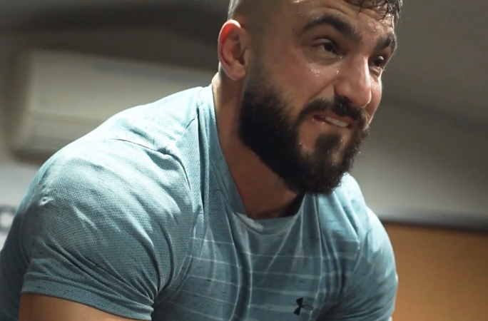 Longest plank record smashed with staggering new time | Guinness World ...