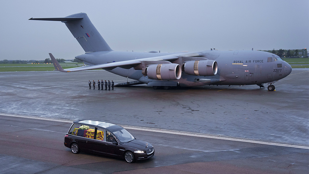 Flight of Queen Elizabeth II’s coffin confirmed as most tracked ever