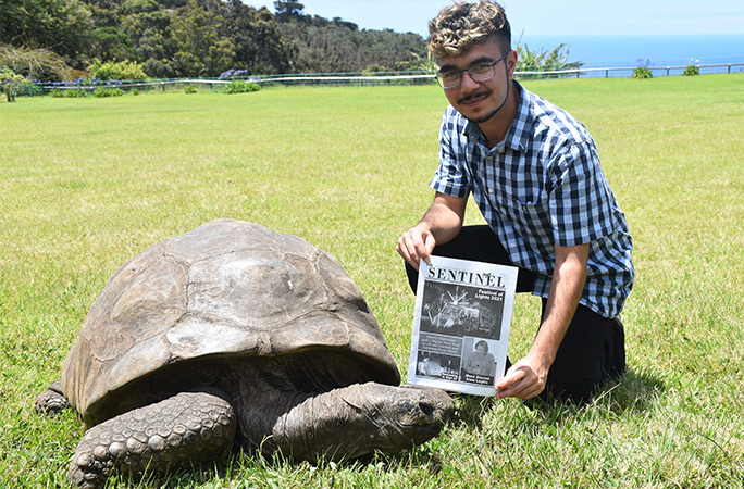 190-year-old Jonathan becomes world's oldest tortoise ever | Guinness ...
