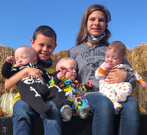 "They are warriors": Meet the premature triplets born in different ...