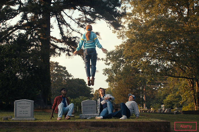 Kate Bush's "Running Up That Hill" breaks records after Stranger Things ...