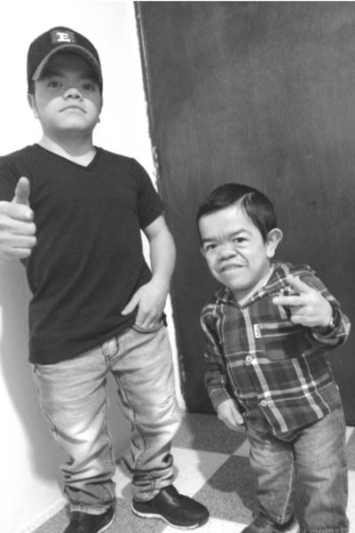 "I use my smile to conquer the world": Edward Niño the shortest man ...