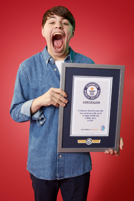 "I have the biggest mouth in the world": Teen breaks own record | Guinness World Records