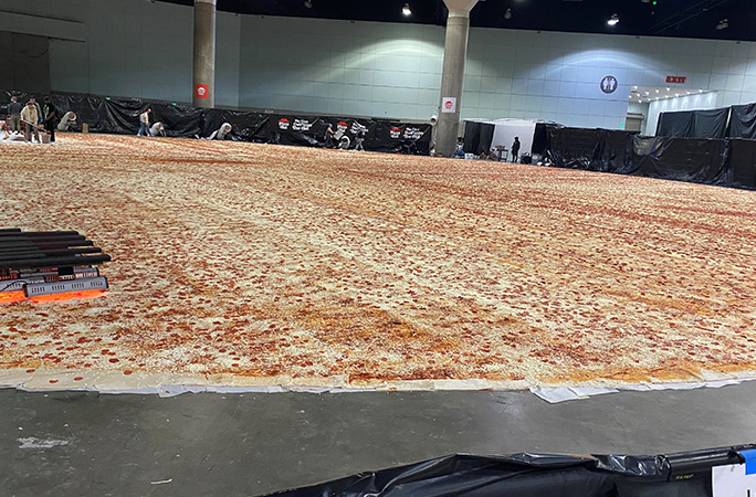 YouTuber Airrack claims slice of history with world’s largest pizza | Guinness World Records